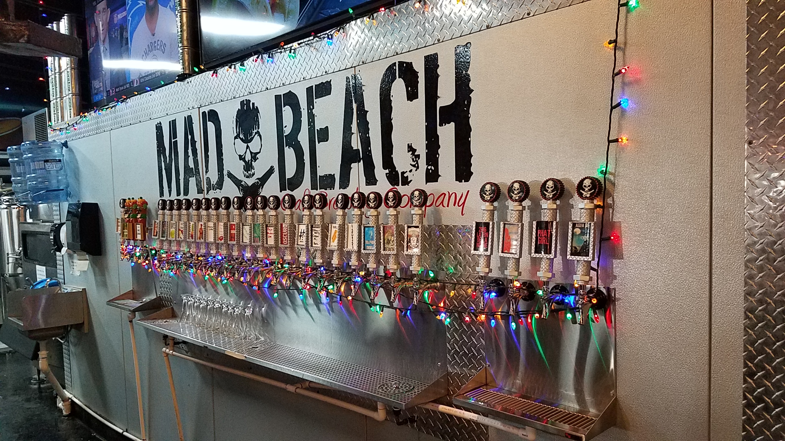 Mad Beach Brewing, Madeira Beach, FL | Bob's Beer Blog